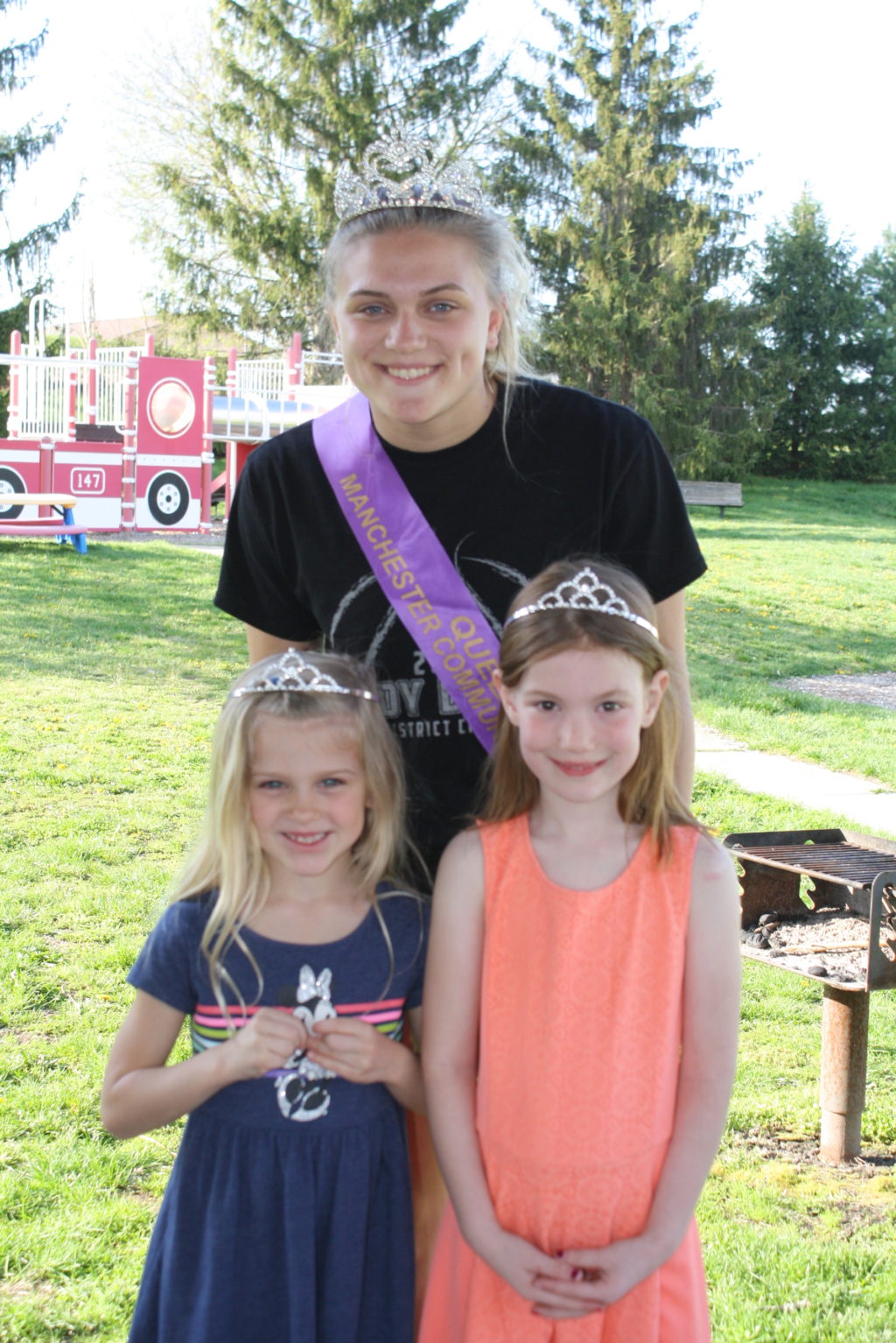Fair Queen candidates seek title | The Manchester Mirror