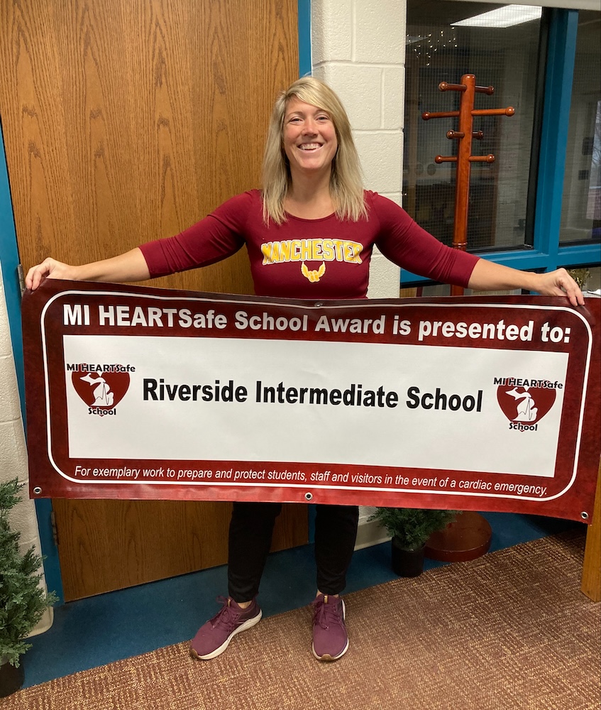 All three Manchester Schools receive the MI HEARTsafe School Award ...
