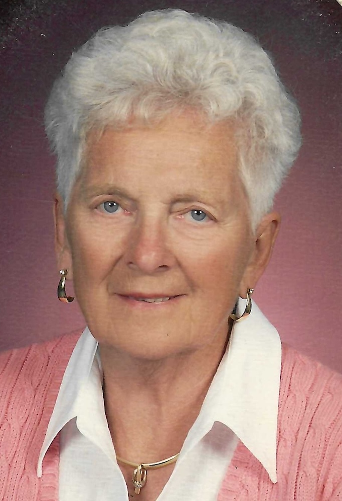 Obituary: Virginia Louise Fielder | The Manchester Mirror